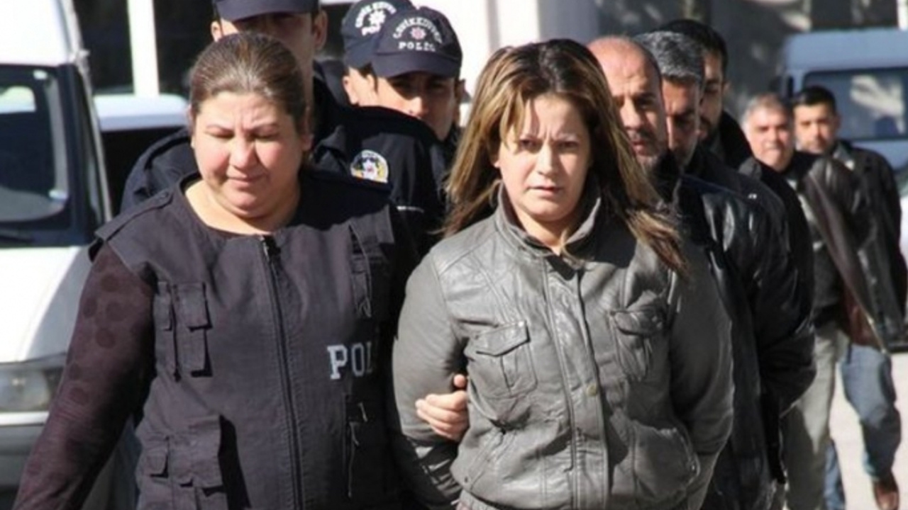 Testereli çete lideri kadın özel operasyonla yakalandı - Son Haberler